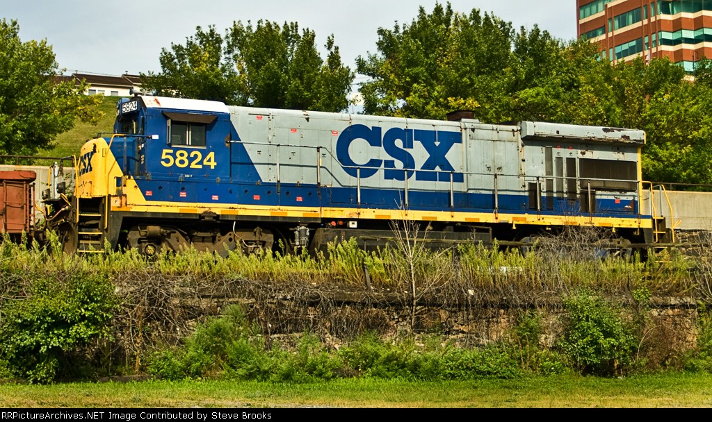 CSX 5824